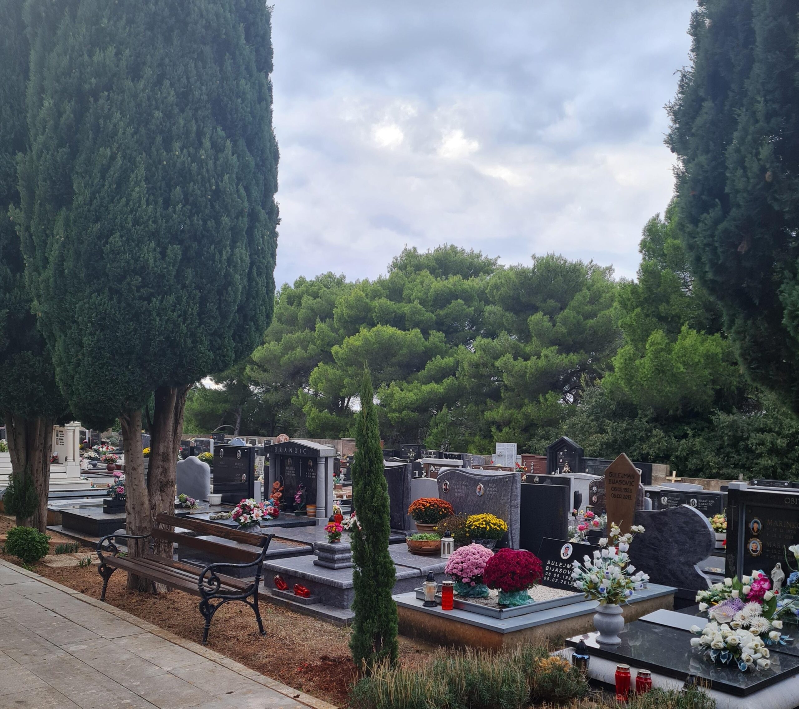 Mornaričko groblje u Puli postalo dio Europske rute značajnih groblja ...